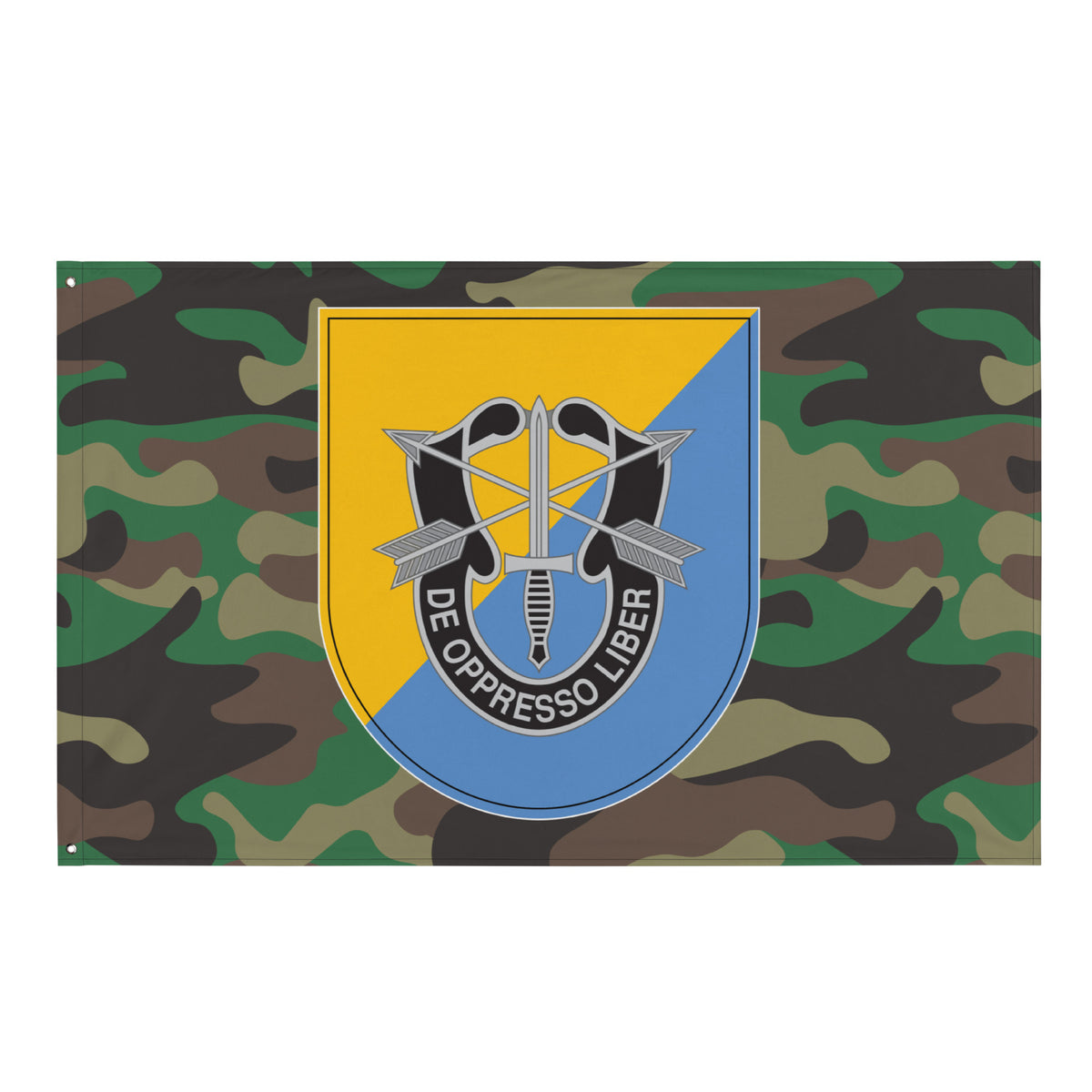 8th Special Forces Group (8th SFG) Woodland Camo Flag